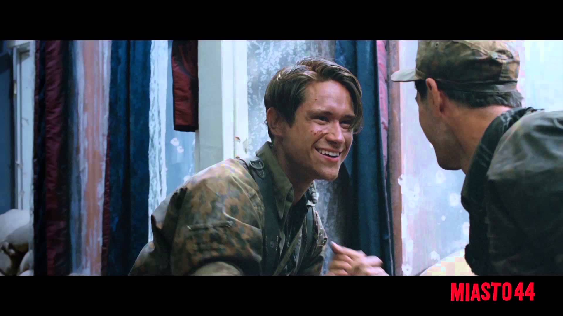 MIASTO 44: Antoni Królikowski i Grzegorz Daukszewicz o filmie - wideo w ...