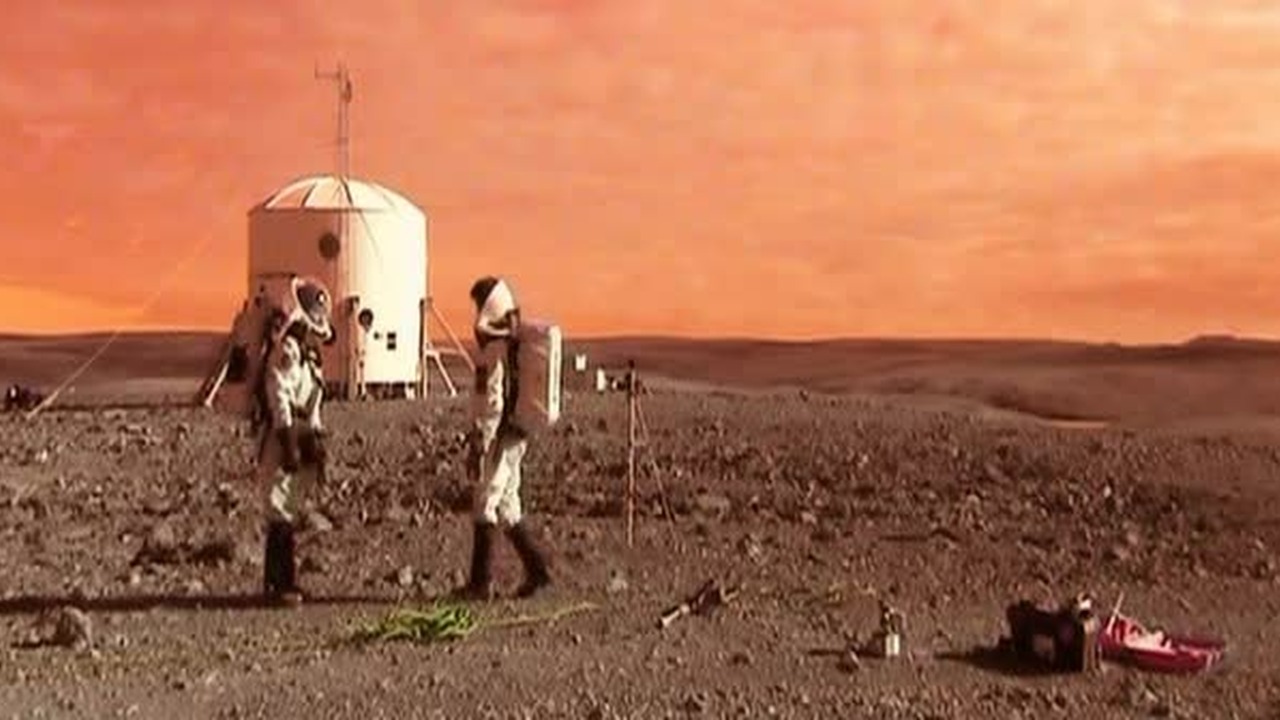 Kosmos - Grzegorz_Cholewa1 - cda.pl