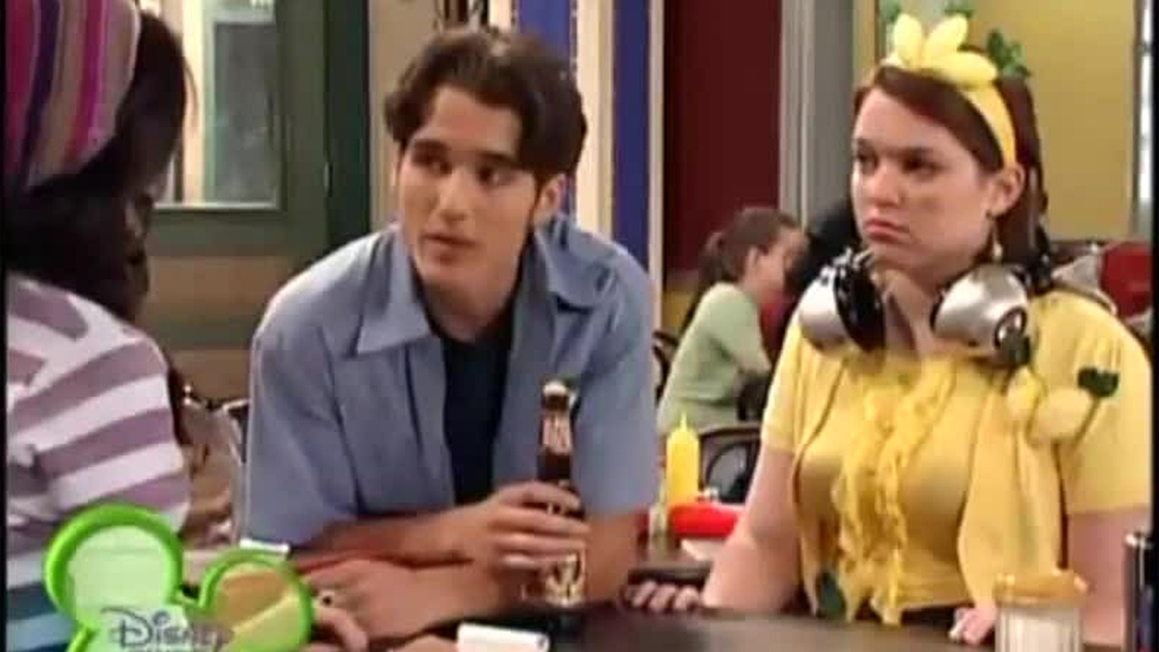 Czarodzieje z Waverly Place sezon 2 odc. 5 - Brat Alex Maximan - CDA