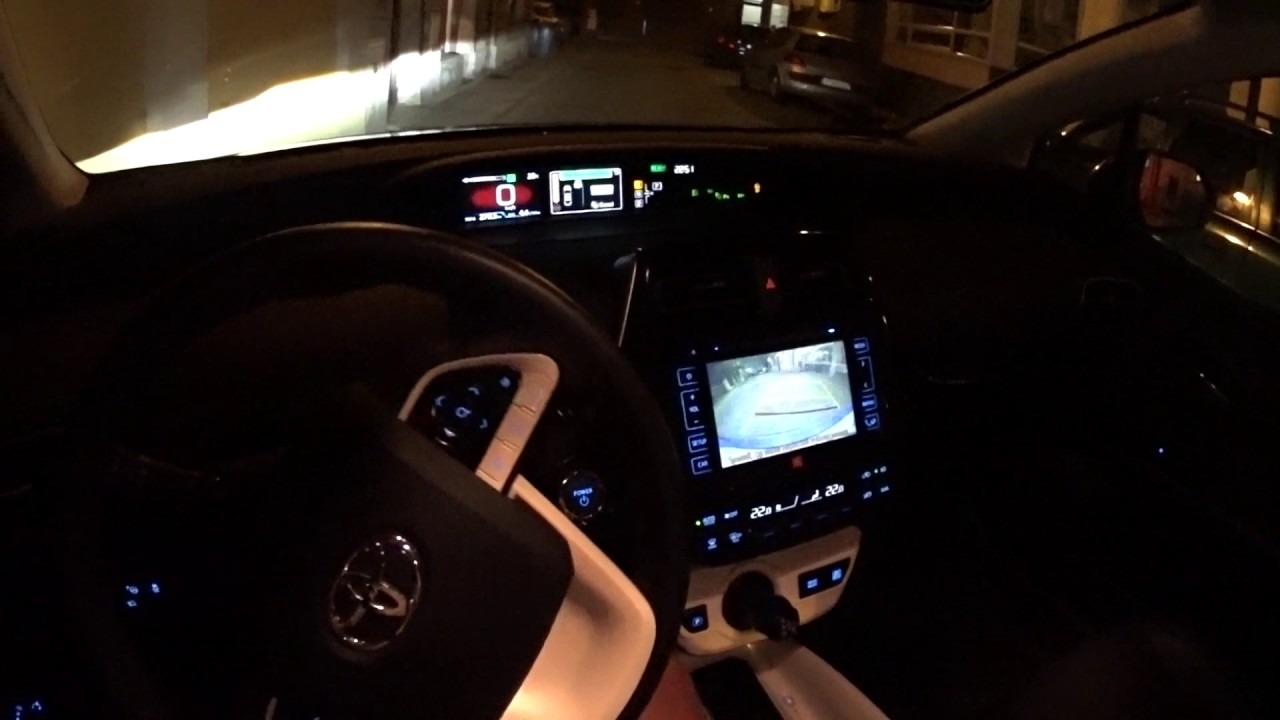 Toyota Prius Intelligent Park Assist / Camera test - CDA