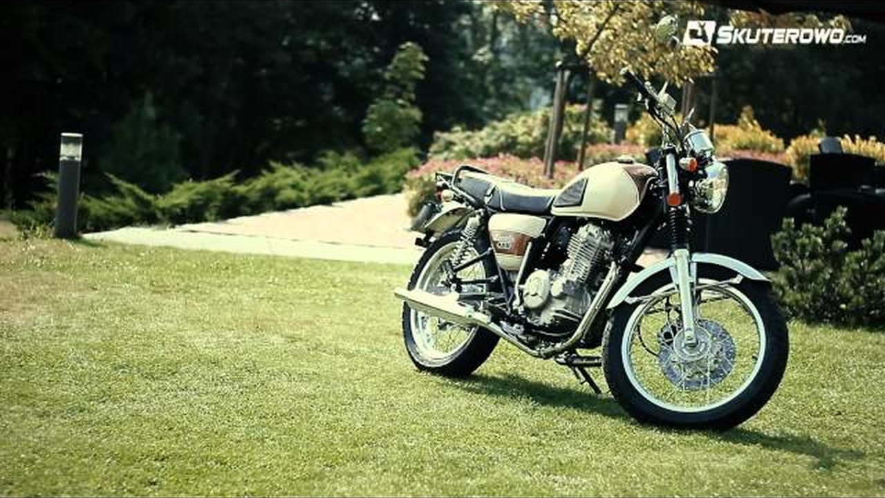 Romet Classic 400 z bliska w Skuterowo.com - CDA