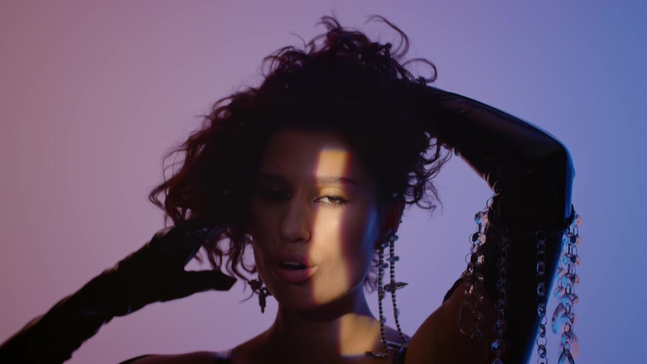 David Guetta feat Raye - Stay (Dont Go Away) (Official Video) 2019-05 ...